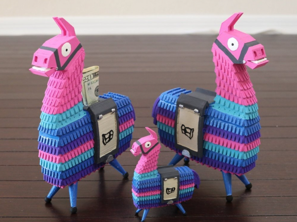 Loot LLama Pinata Battle Royale 3D Printed – Senpai3D